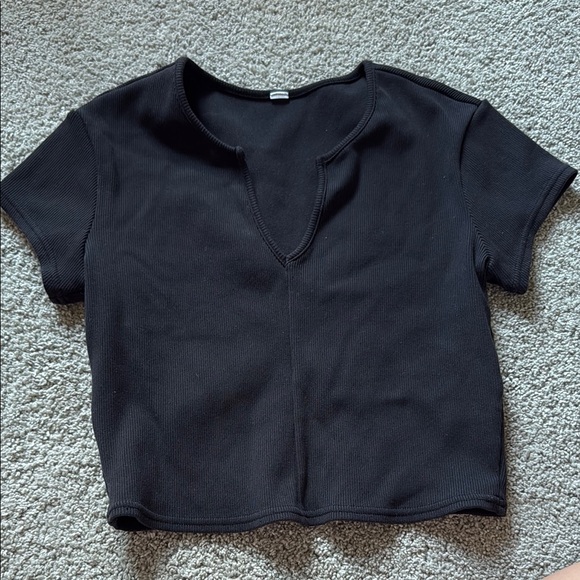 ALO Yoga | Tops | Alo Top | Poshmark